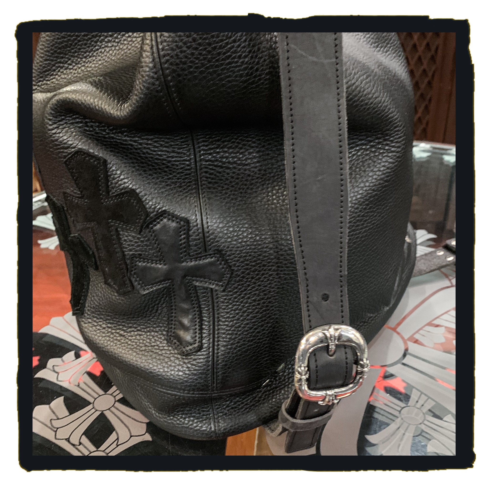 20-bp006a2211 da crosses tie up leather backpack – deep anger